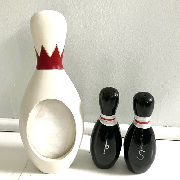 Vintage | Accents | Vintage Bowling Pin Picture Frame Salt Pepper ...